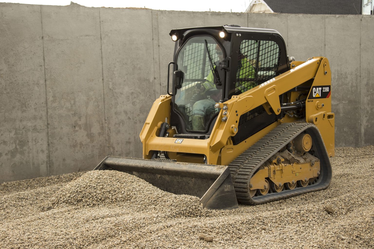 New Cat® Compact Track Loaders for Sale in SC - Blanchard Machinery