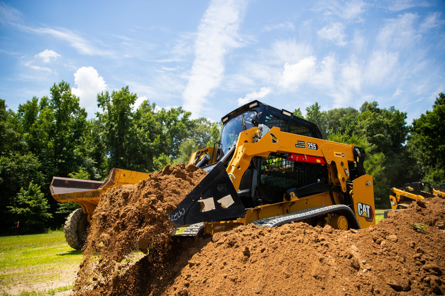 Cat 255 & 265 Compact Track Loaders - Blanchard Machinery
